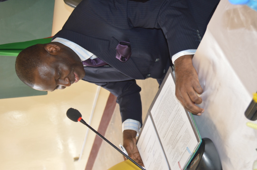 Passation de service à la Direction Générale de l'ISSEA | ISSEA ...